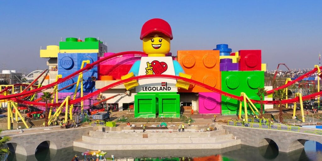 World's biggest Legoland resort in Shanghai is where bricksters can ...
